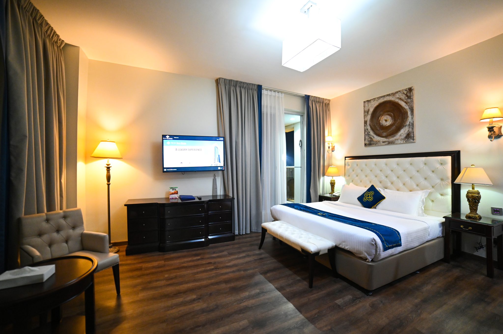 Home - Seven Seas Hotel, Dubai